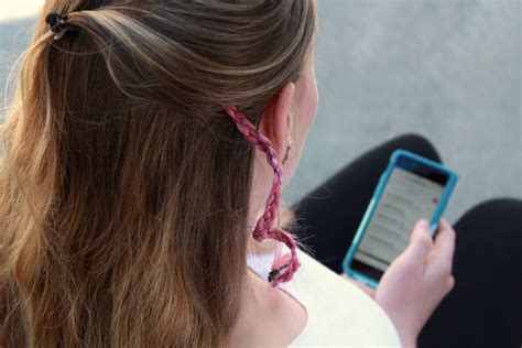 These Interactive Hair Extensions Can Communicate Over Bluetooth Arduino Blog