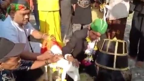 6 Perkawinan Tak Masuk Akal Sehat Manusia Kawin Dengan Binatang Ada