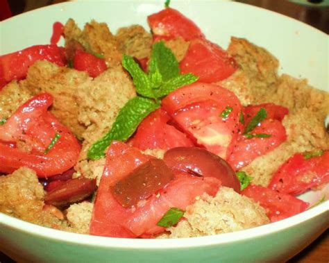 Tomato Bread Salad Recipe
