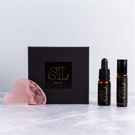 Face Massage For Naturally Glowing Skin • Sofia Latif®