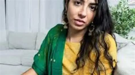 The Feminist Symbolism Of Jasmine Sherni Better Class Business