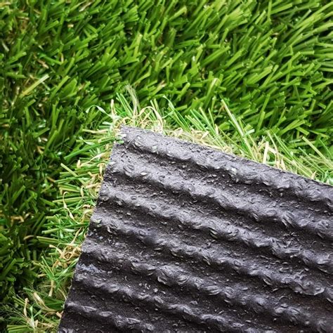 Polyurethane Or Latex Backed Artificial Grass For Dogs Love It Lawns