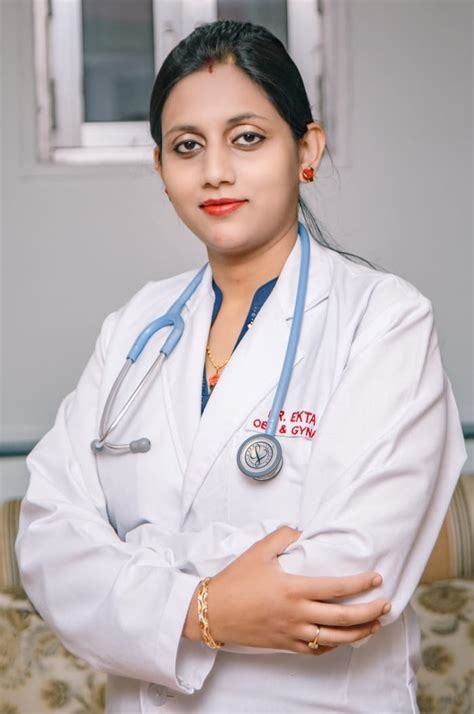Dr Ekta Jaiswal Gynaecologist And Laparoscopic Surgeon
