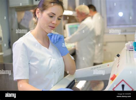 Woman Machine Operator Hi Res Stock Photography And Images Alamy
