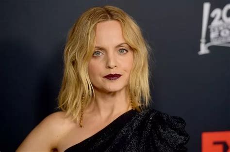 Mena Suvari Says She Lost Herself To Sex Drugs And Often Abusive Relationships Irish Mirror
