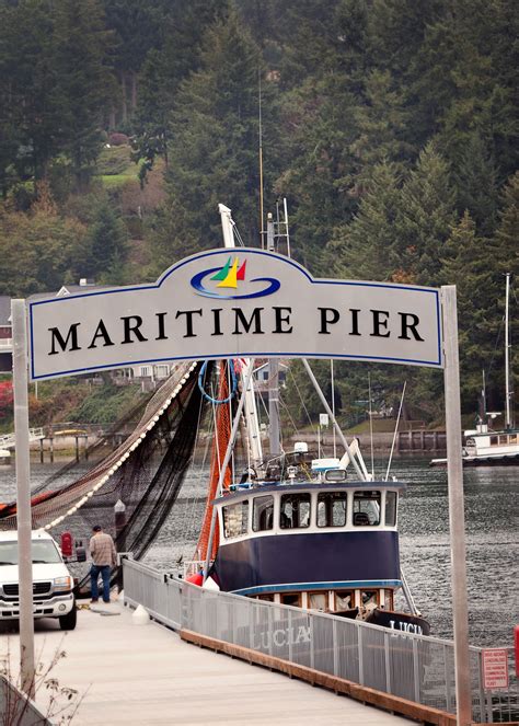 Maritime Pier Gig Harbor Wa