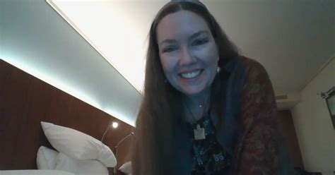 Povestea Femeii Care Face Sex Cu Virgini Si Impotenti Kfetele