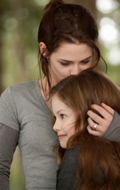 Jacob Black And Renesmee Cullen Breaking Dawn Part 2