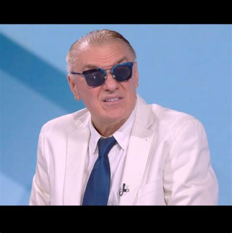 Васил Найденов блесна с нова визия стопи поне 10 години от ЕГН то СНИМКИ За Жената