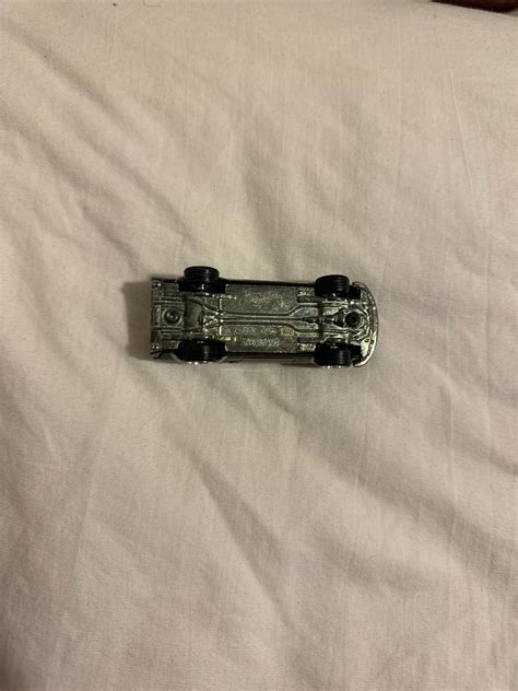 need help identifying please r hotwheels