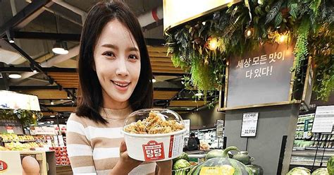 홈플러스 Ai최저가격으로 물가안정 프로젝트 행사 진행