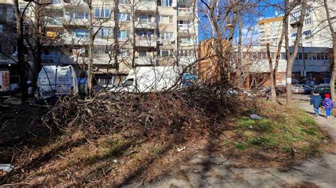 Пострадали хора и сериозни щети в цялата страна след ураганния вятър ОБЗОР Nova