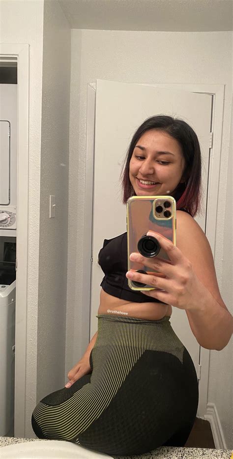 Yoga Pants Anyone Scrolller