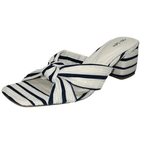 On 34th Shoes On 34th Womens Gaiaa Bow Blockheels Navy Stripe