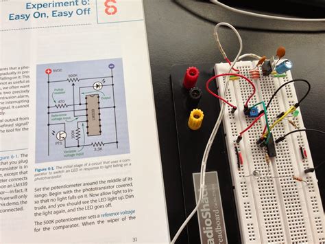Experiment Part Chapter Fun With Comparators Tips And Trick Electronic