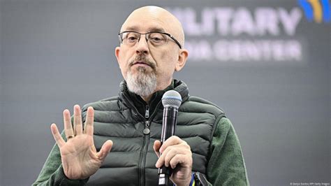 Закупівлі для ЗСУ Заступник Резнікова подав у відставку Dw 24 01 2023