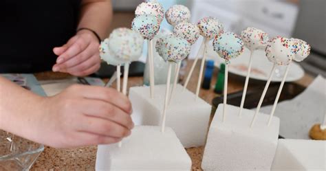 How To Make The Best Cake Pops At Home Hip2save