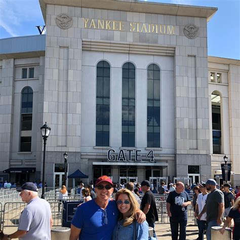 Dr Vandervort And His Wife Took A Trip To The Big Apple To Visit Their