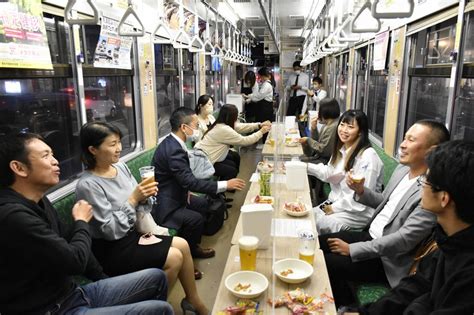 路面電車で宴会 熊本「ビアガー電」7年ぶり運行へ 予約始まる 毎日新聞
