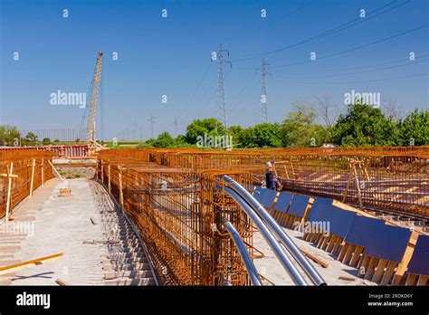 steel pipes for introducing cables pulled through quadratic