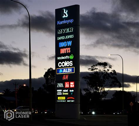 Pylon Sign Tangerang Pioner Laser