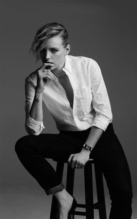 Erika Linder R Ladyladyboners