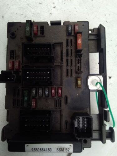 Boite A Fusilbles Peugeot 307 3acd Hatchback 20 Hdi 90 Dw10tdrhy