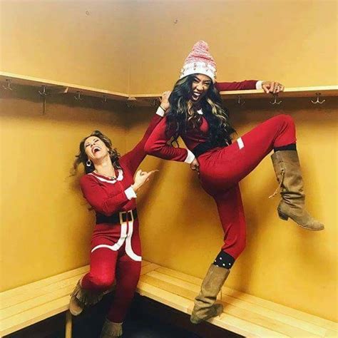 The Crazy Wwe Raw Alicia Fox And Fabulous Country Girl Mickie James