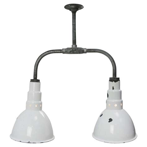 Vintage Benjamin Electric Co Triple Socket Pendant Lights Pair At 1stdibs Benjamin Light