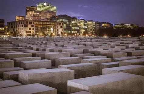 유네스코의 경고 Ai 홀로코스트 가짜정보 퍼트릴수도”