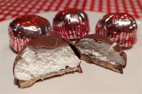 Tunnocks Tea Cakes Deemed Fit To Fly 60 Years After Ban British Baker