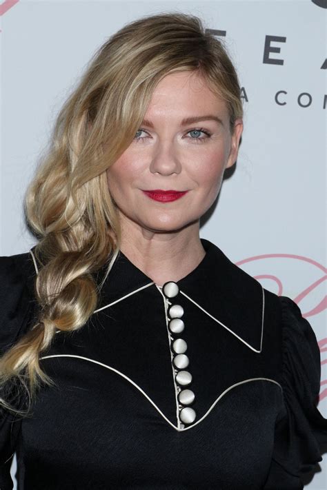Kirsten Dunst Latest Photos Celebmafia