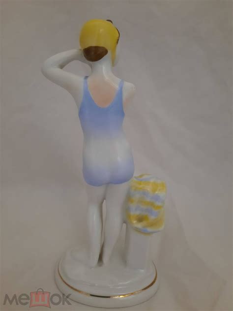 СТАТУЭТКА ЮНАЯ КУПАЛЬЩИЦА ПЛАВЧИХА ЛФЗ С 1 РУБЛЯ