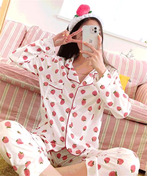 가을신상당일출고세트구성 피치딸기 파자마세트잠옷세트홈웨어피치복숭아스트로베리긴팔잠옷신상가을잠옷커플잠옷파자마가을파자마파티캐릭터예쁨편한잠옷헤어