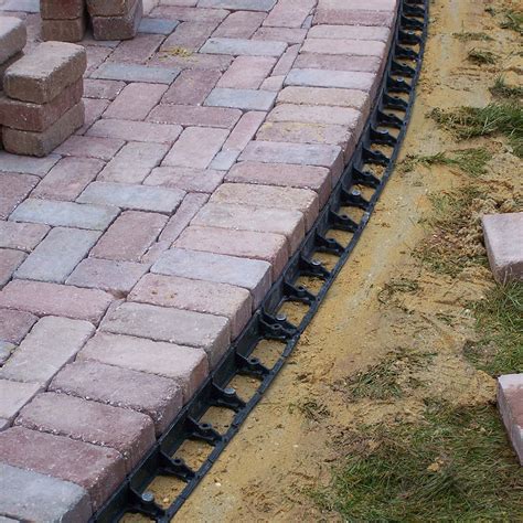 Using Pavers For Edging Is It True Pavers Need These Concrete Edges