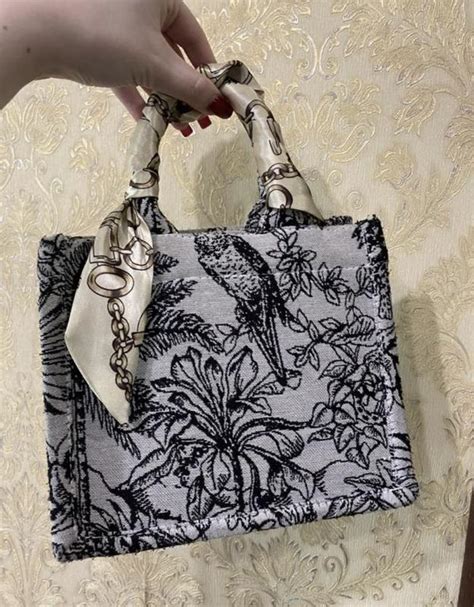 Сумка в стиле диор — цена 230 грн в каталоге Сумки Купить аксессуары по доступной цене на Шафе