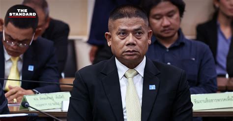 แม่ทัพภาค 4 ยันจับร้านอาวุธปืนค่ายวชิราวุธ ไม่โยงเหตุชายแดนใต้