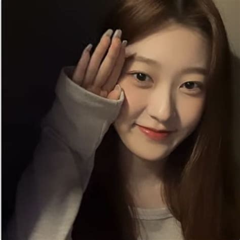 Loona Choerry Choi Yerim Instagram Live Lq Icon Pfp Instagram Live Instagram Icon