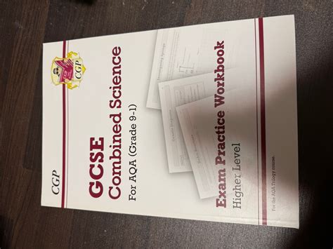Gcse Combined Science Workbook 興趣及遊戲 書本 And 文具 教科書 Carousell