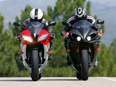 R1 Vs R6
