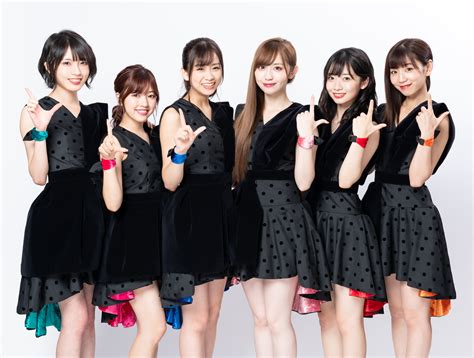 A Pop Idols Linq Official