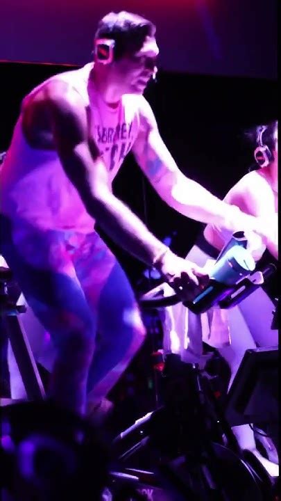 Silent Disco Spin Class With Cycle Bar And Silence Youtube