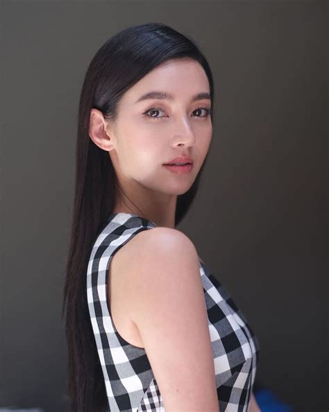 Mỹ Nhân Trăm Năm Có Một Bella Ranee Đóng Phim Hay đến Mức Giúp Bangkok Hết Tắc đường Và Cách