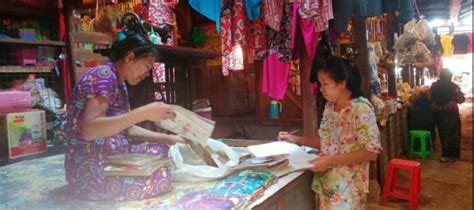 ကြာအင်းဆိပ်ကြီးမြို့နယ်တွင် စာဖတ်စာငှားမိဘပြည်သူများအား မိုဘိုင်းစနစ်ဖြင့် စာအုပ် စာစောင်များအား