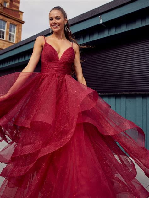 Elphaba Tiffanys Online