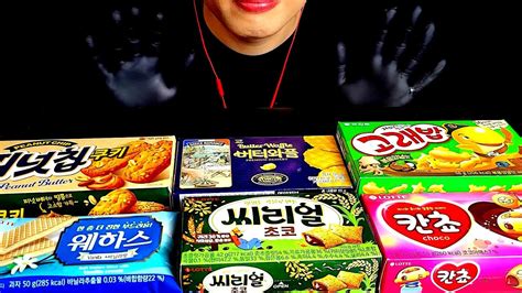 Sub 대왕 카스테라 And 호두과자 우유 말먹 먹방 Asmr 생크림을 듬뿍 넣은 생크림 대왕 카스테라에 우유에 부어먹어요 계란빵맛이 강해서 맛있어요 쌀로 만든 호두과자는