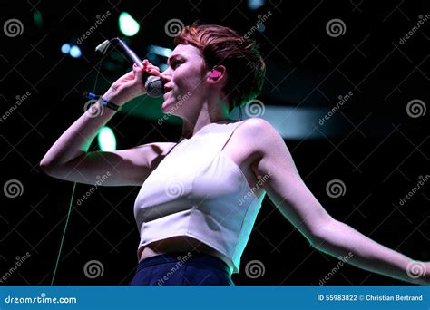 Chloe Howl British Singer Nominated For The Bbc Sound Of 2014