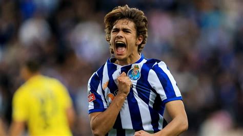 Já Viu O Que Acaba De Fazer Rodrigo Mora Cnn Portugal