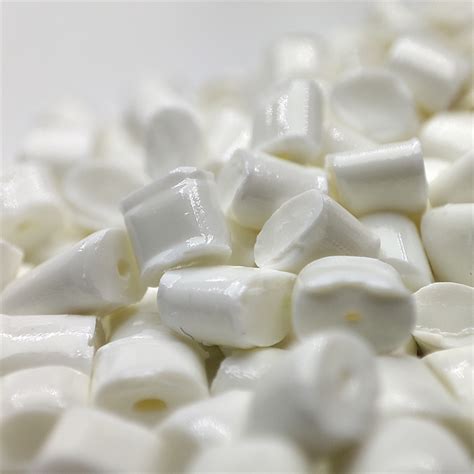 Virgin PBT Injection Molding Grade PBT Plastic Raw Material PBT Granules For Blades