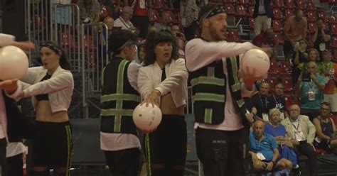 Tennistavolo La Coreografia Dei Ping Pong Pang Ai Campionati Di Roma